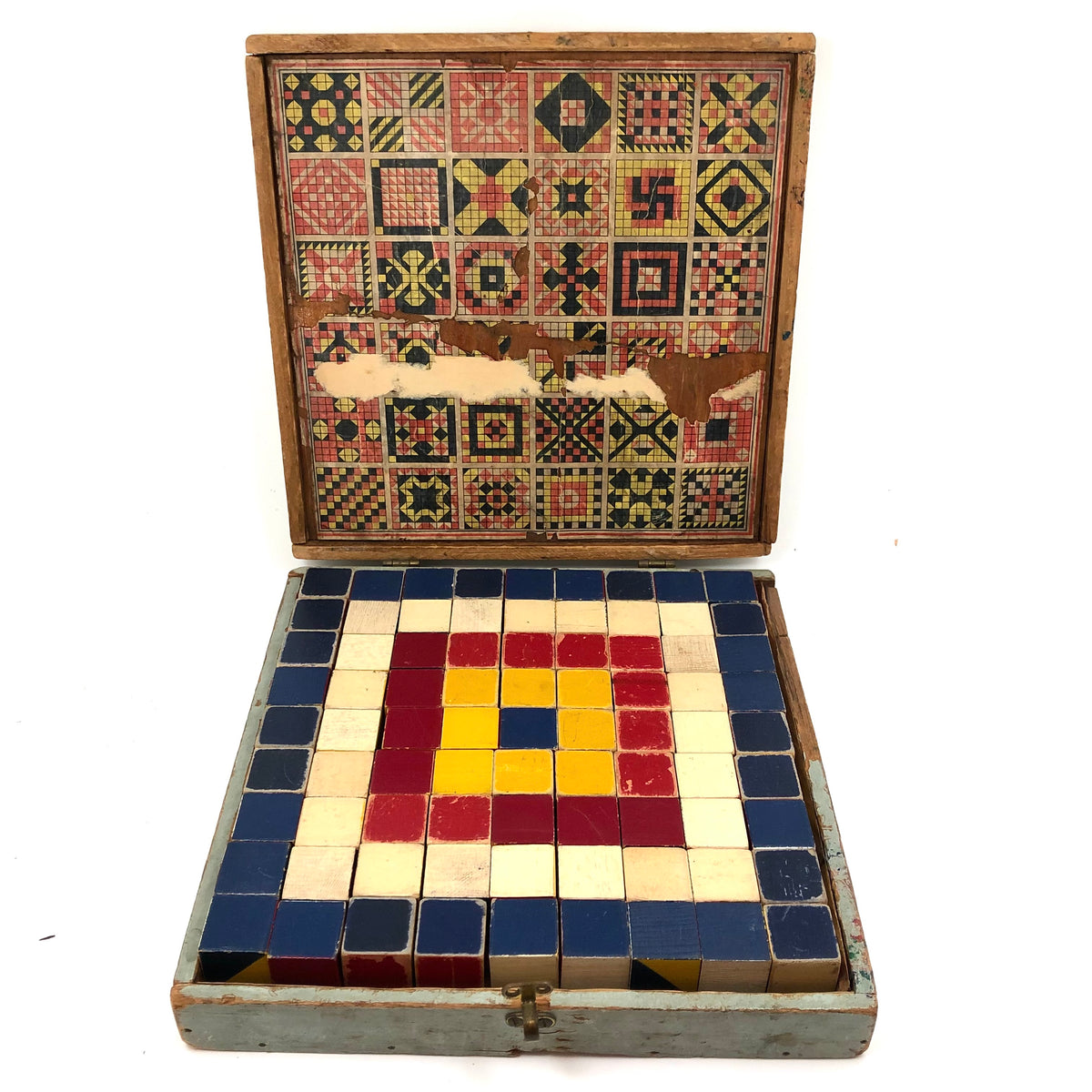 Beautiful Early Set of 81 Color Cubes in Custom Box – critical EYE Finds