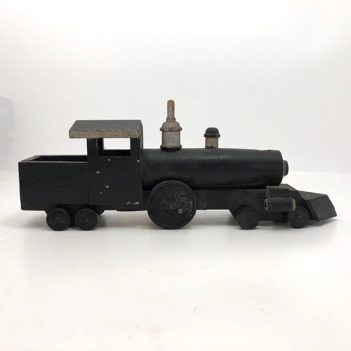 Antique Strombecker Wooden Train Set - Four Locomotives Plus Eight Car ...