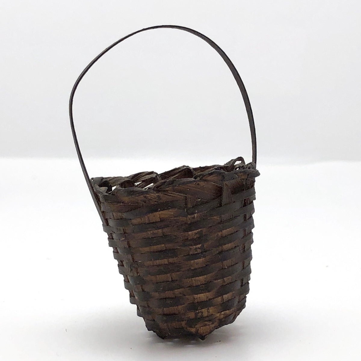 Miniature Handwoven Splint Basket with Handle – critical EYE Finds